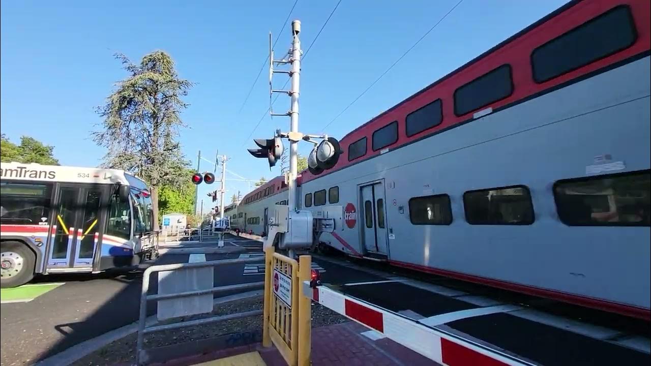 EXPRESS RAILFANNING CALTRAIN || Through Menlo Park Station California USA - YouTube