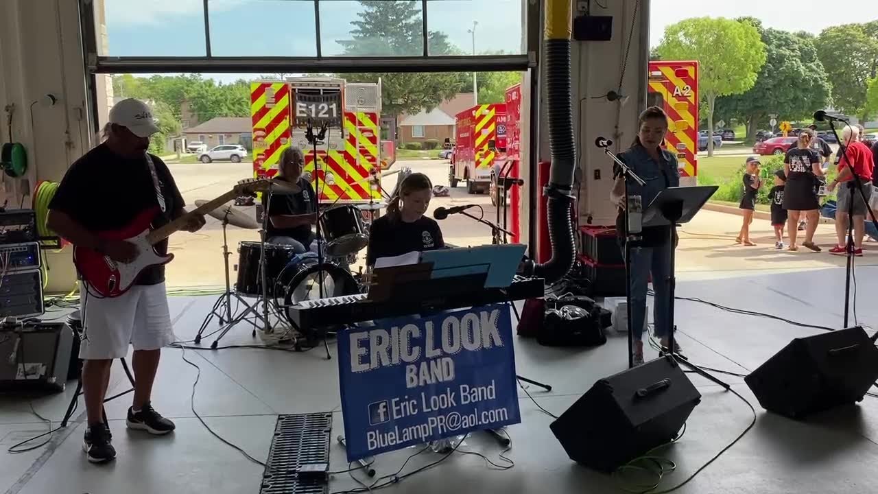 Eric Look Band performs "She's Not Just a Pretty Face" by Shania Twain ...