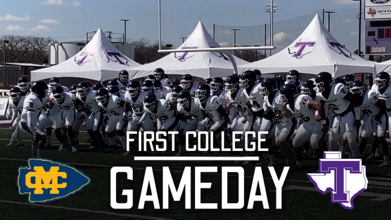 WHAT A REAL COLLEGE FOOTBALL GAME DAY IS LIKE | First College Away Game ...