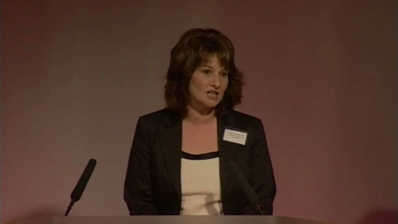 Jane Walker - Window to the World Women of the Year Award 2009 - YouTube