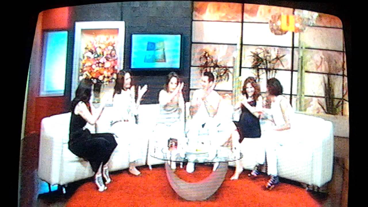 David Zepeda & Isabel Lascurain - Netas Divinas - YouTube