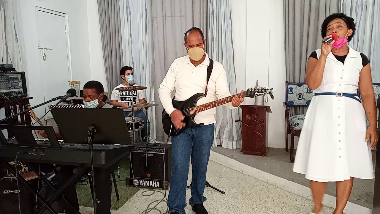 Iris Cruz-(Cover) - YouTube