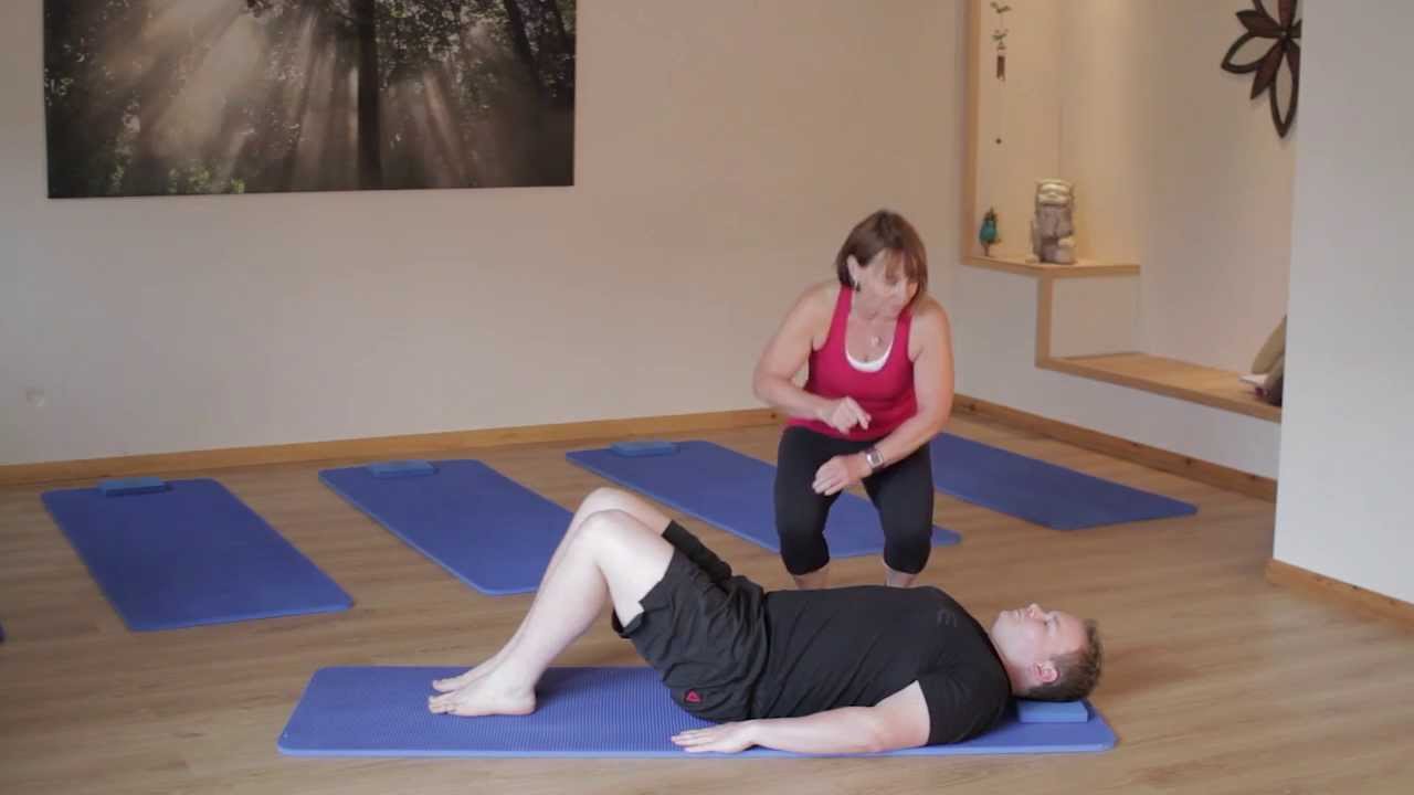 Pilates - Knee Float with Eden Therapy - YouTube