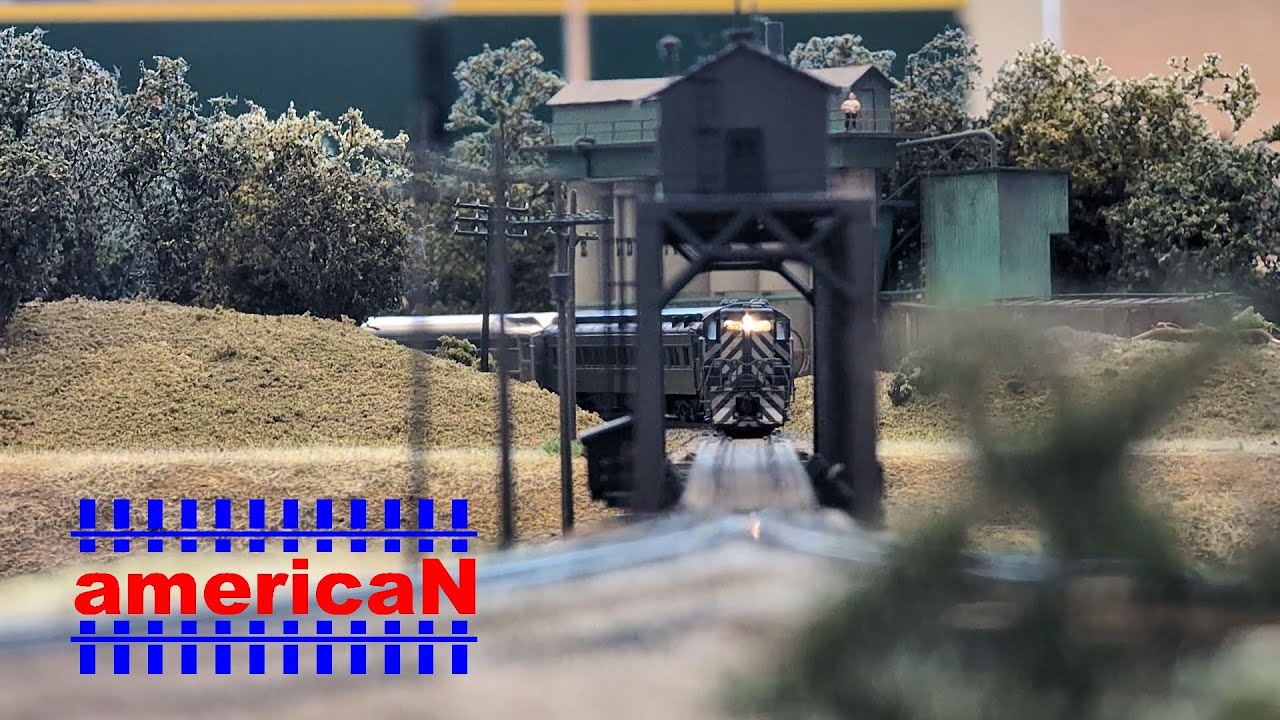 FREMO americaN in Mammendorf 2024 - ATSF GP7 2651 rumbles over a swing bridge in Hoquiam, WA ...