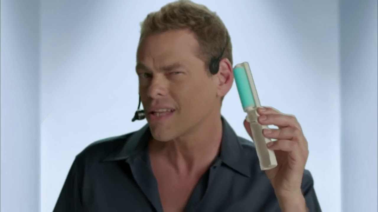 Vince Offer Shows Off His New Schticky Pussy - YouTube