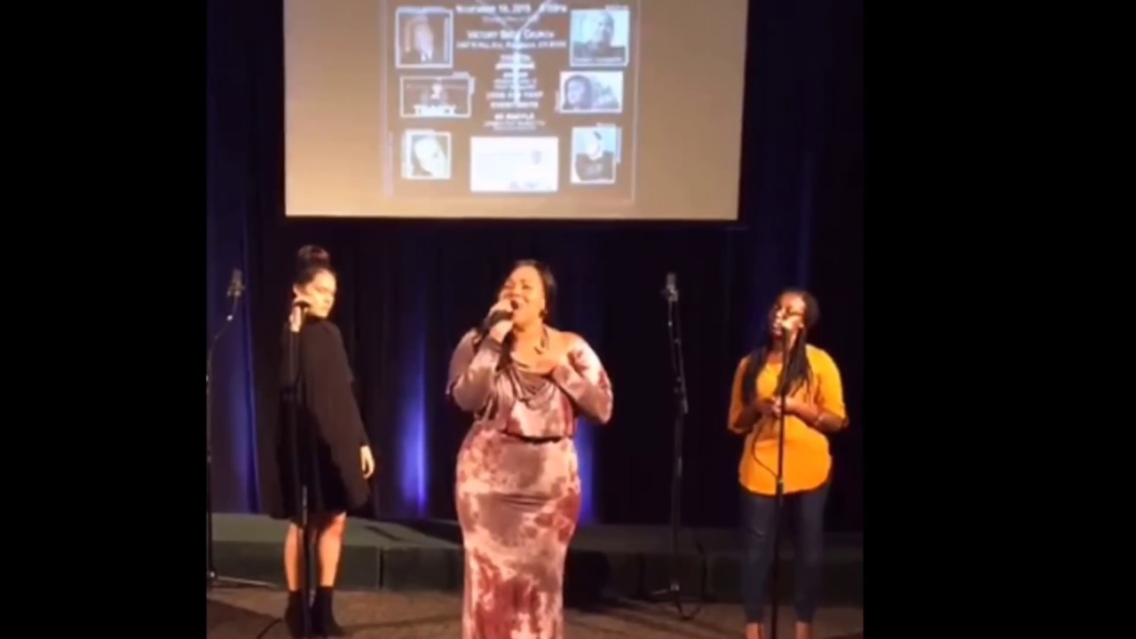 Shanta Atkins singing “I Will Follow” - YouTube