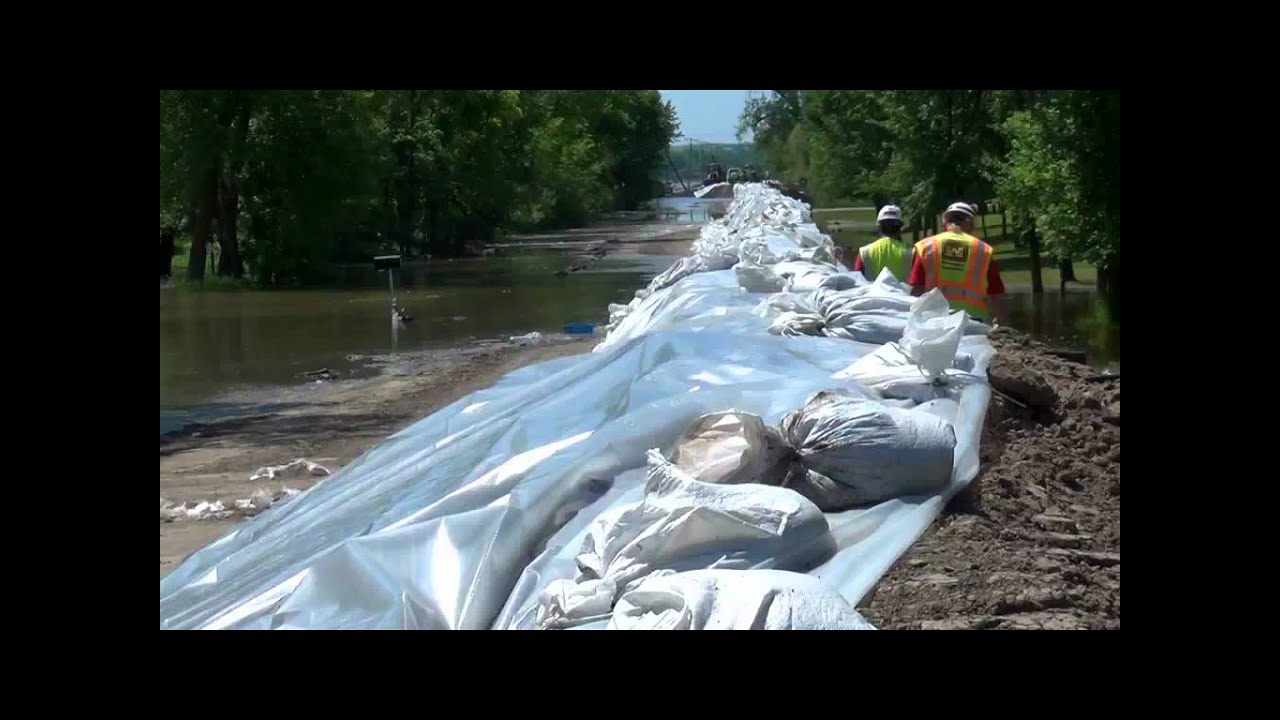 Missouri River Basin Flood of 2011 - YouTube