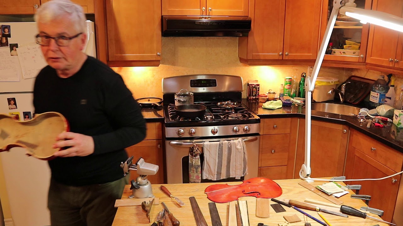 Thomas Georgi builds a violin, Part 4 - YouTube