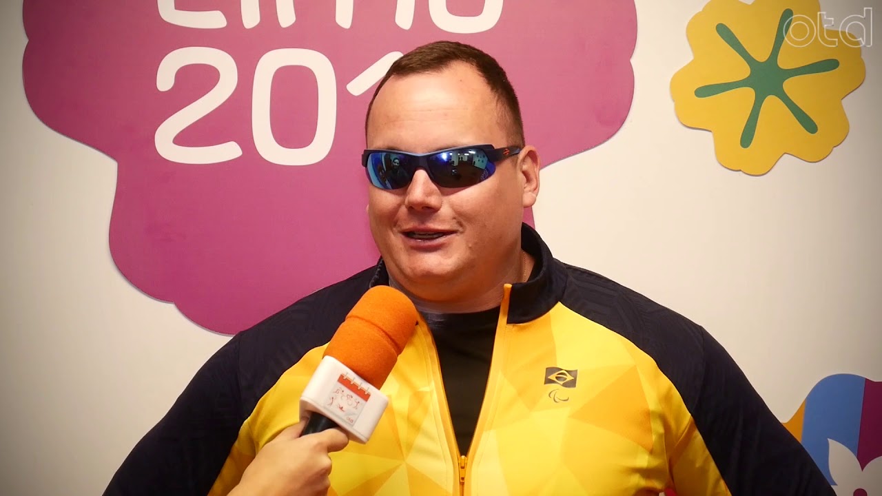 Alessandro Silva quebra recorde parapan-americano e leva o ouro para ...