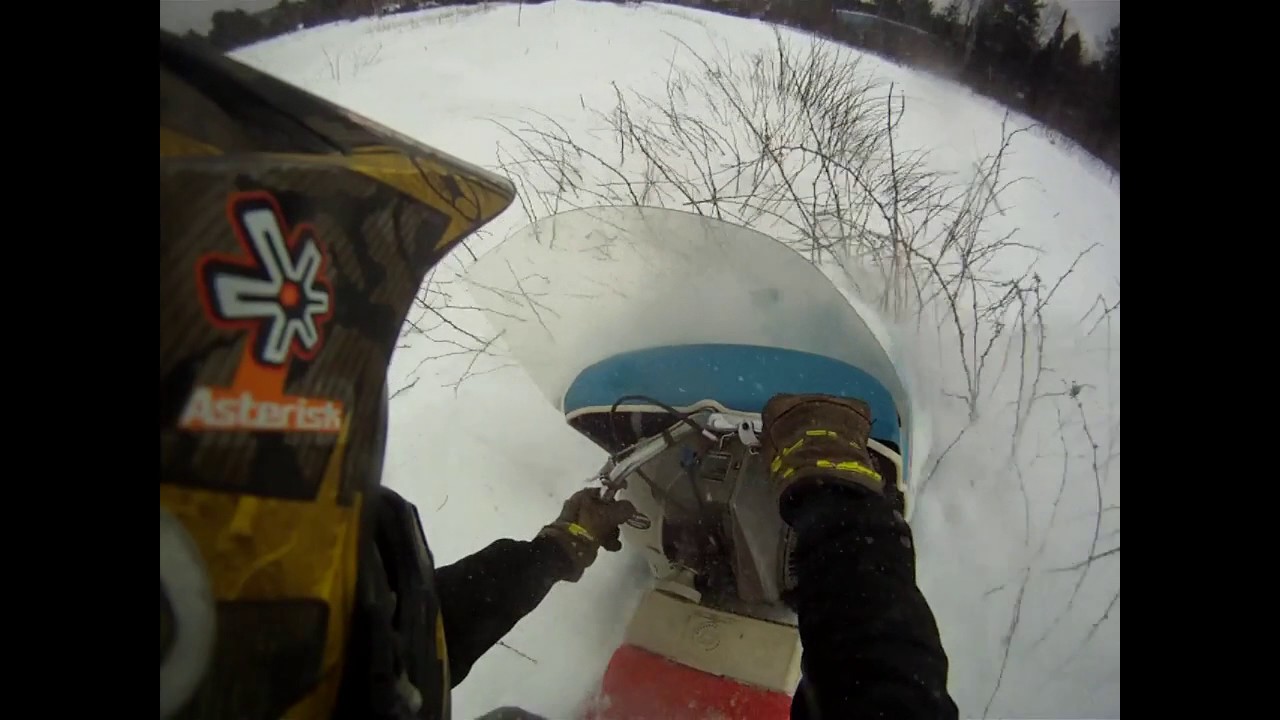 1970 snow cruiser 200e - vintage sled - YouTube