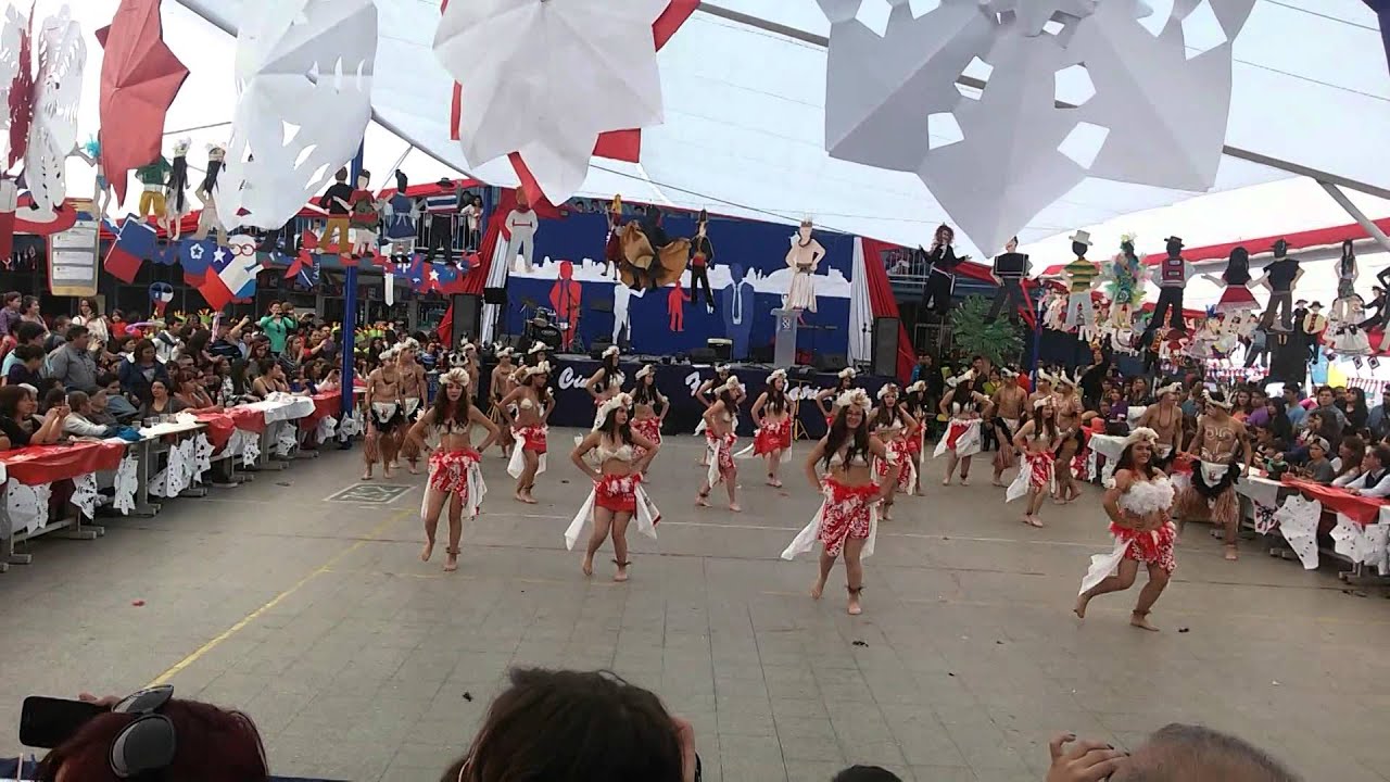 Baile Pascuense - YouTube