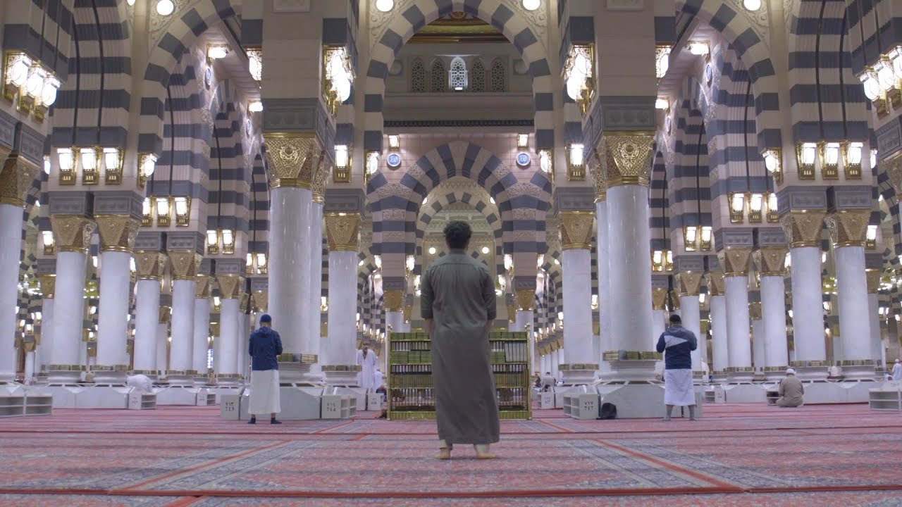 ISNA High School Umrah Trip 2018 - YouTube