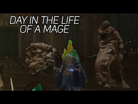Mages in Elden Ring - Elden Ring - Godskin Duo