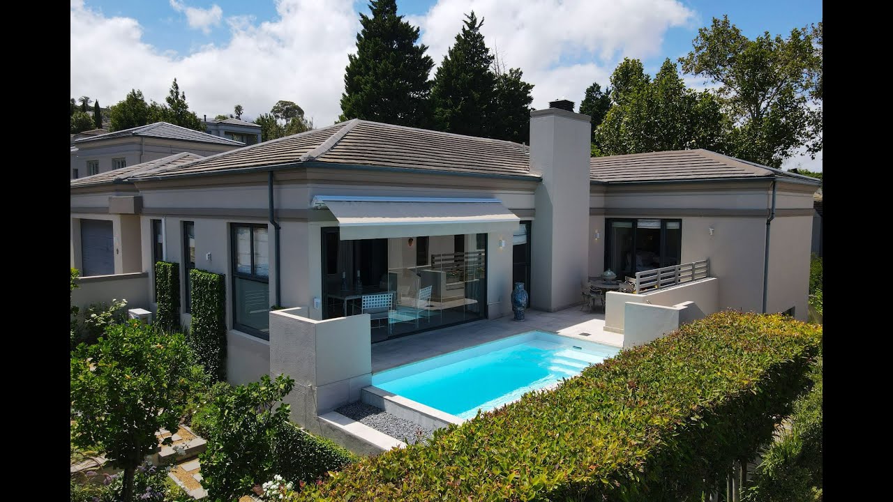 3 Bedroom security complex home for sale in Heldervue, Somerset West ...