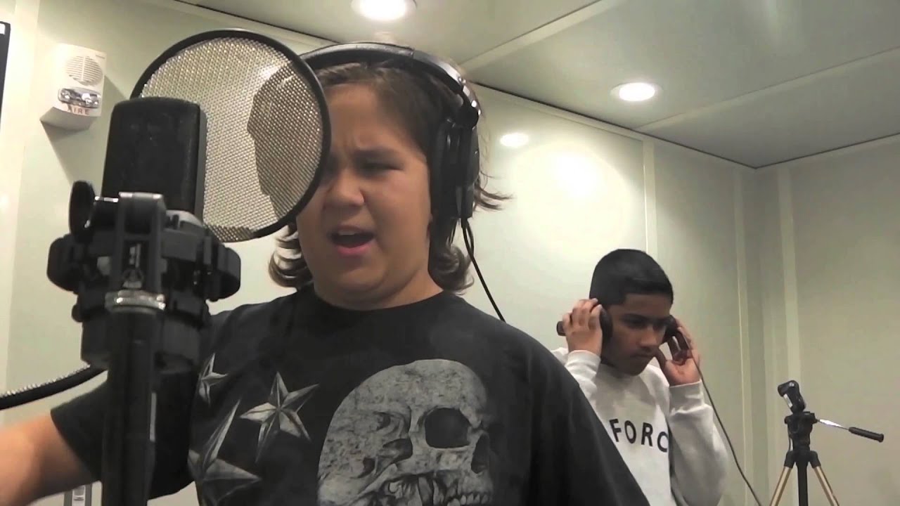 Teen Geek Out at Studio 300 - YouTube