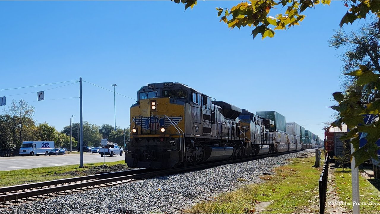 11-18-2022: UP T4C SD70AH 9078 & UP C44ACM 7010 Lead NS 218 Thru Warner ...