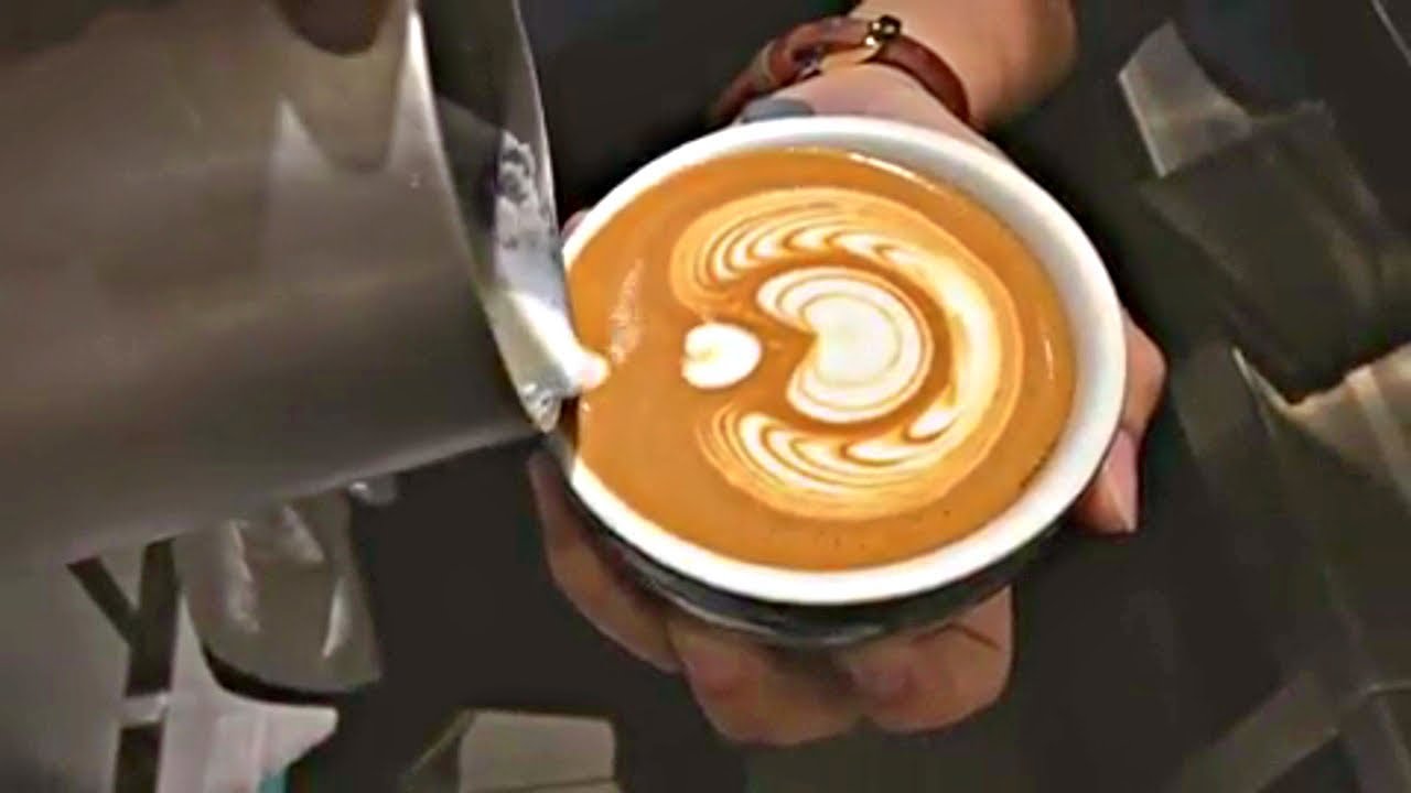 The World's Most Satisfying Barista Latte Art Training Compilation ...