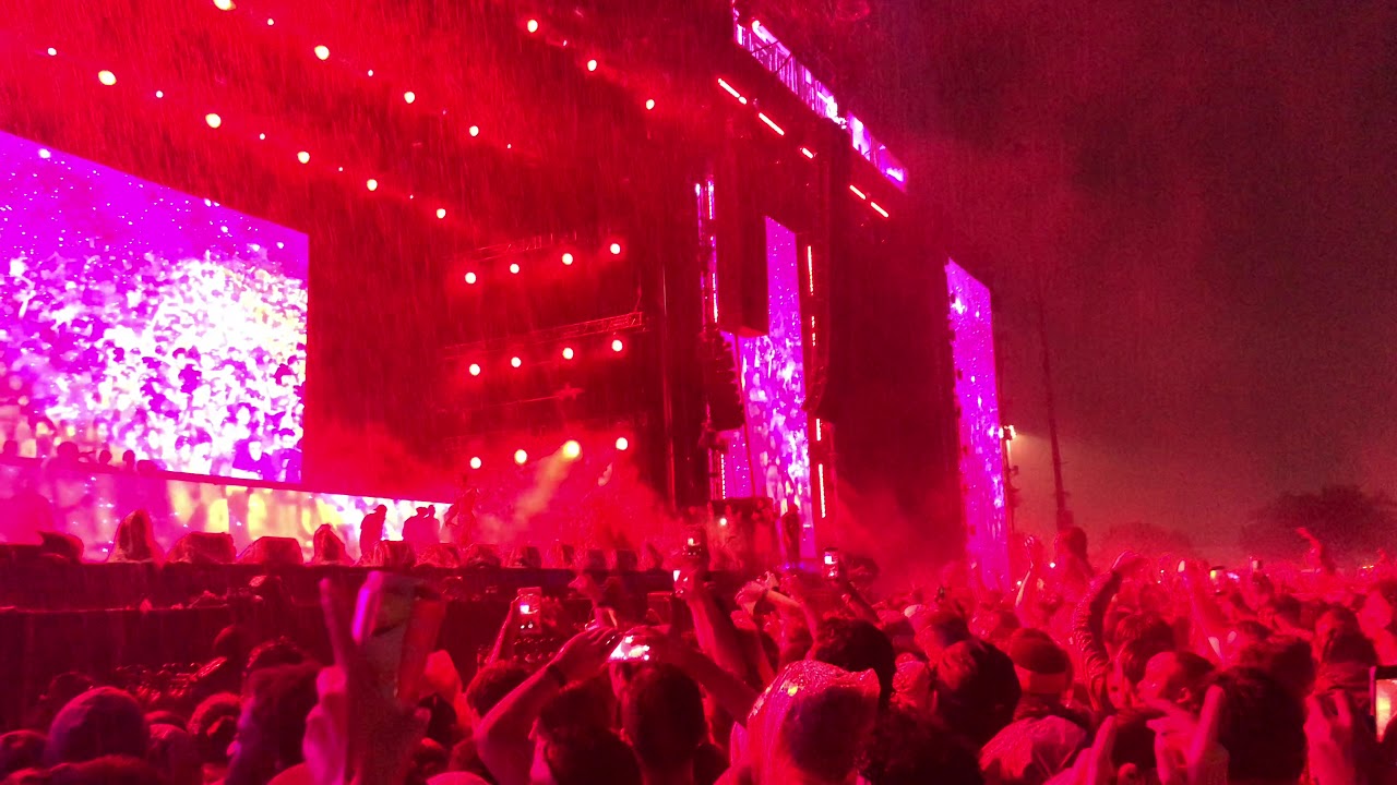 XXXTENTACION - Going Down! (Live @ Rolling Loud Miami 2018) - YouTube