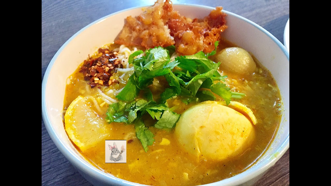မုန့်ဟင်းခါးချက်နည်း(How to cook Mohinga( Ovo vegetarian)Eng sub) - YouTube