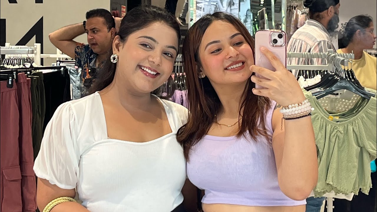 A Day Out With My BESTIE ️|Diya Bashera - YouTube