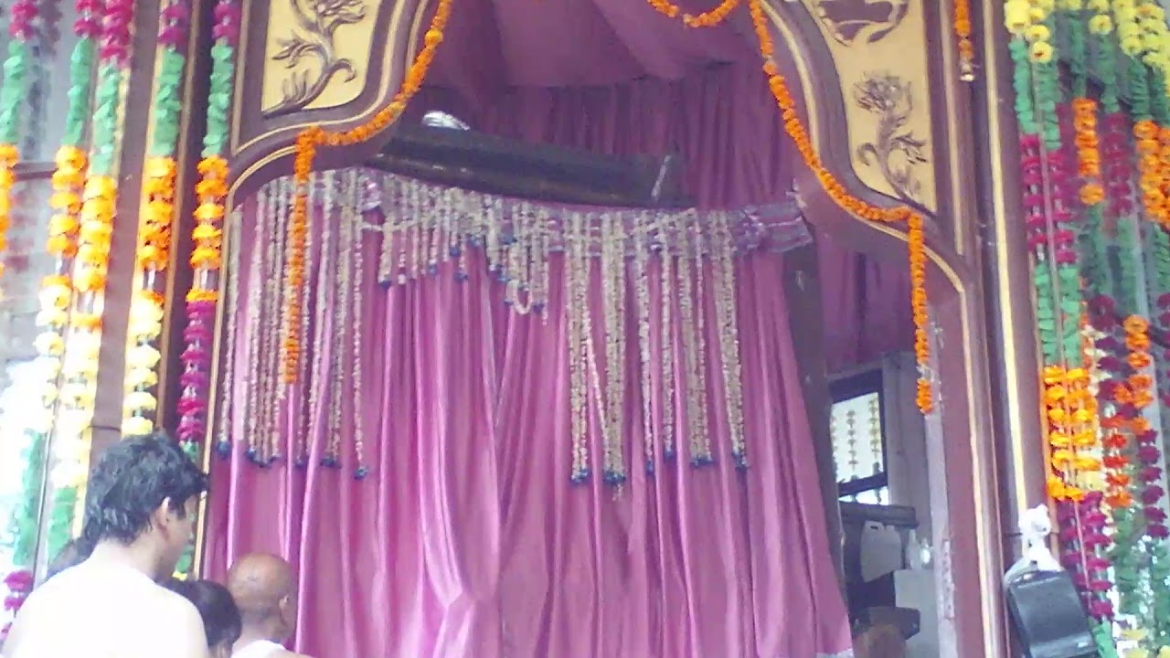 Devraha baba aashram - YouTube