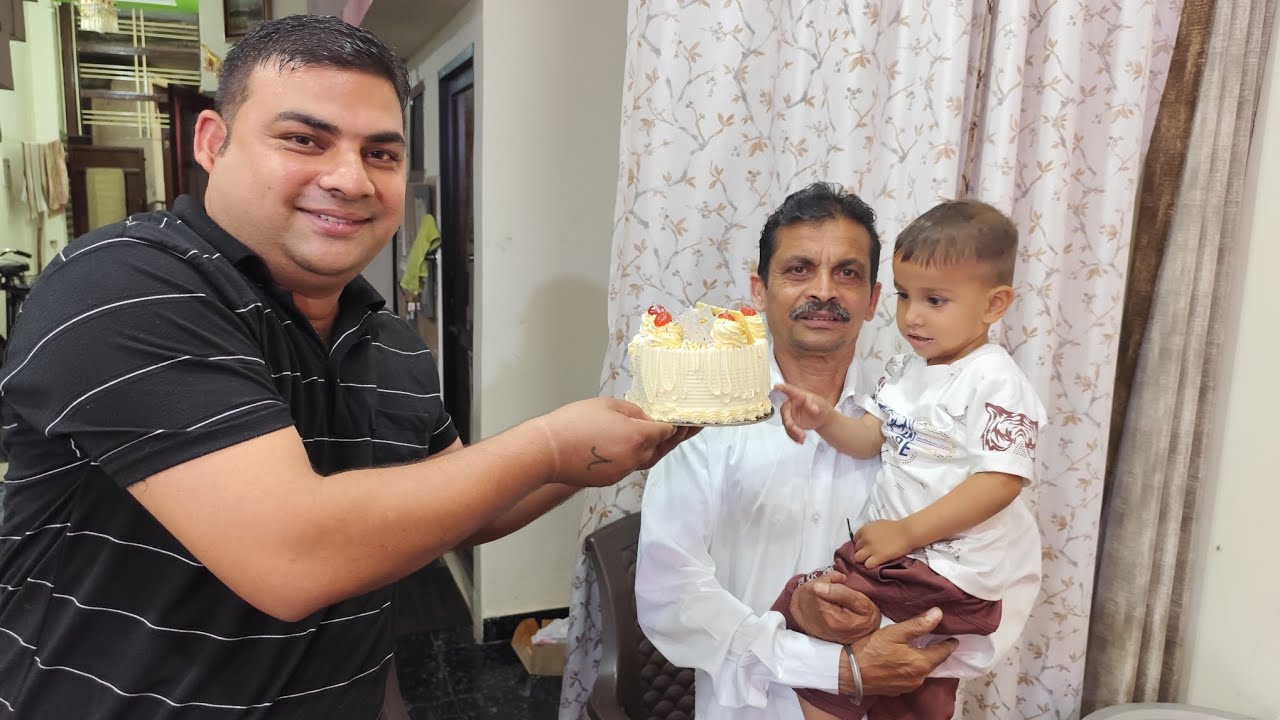 hum gye birthday celebrate krne#subscribe #mama ji ka birthday ...