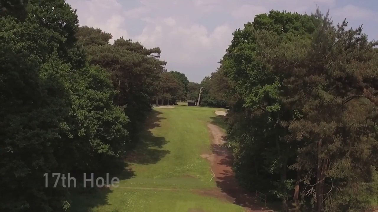 Queen's Park Golf Course Hole 17 - YouTube