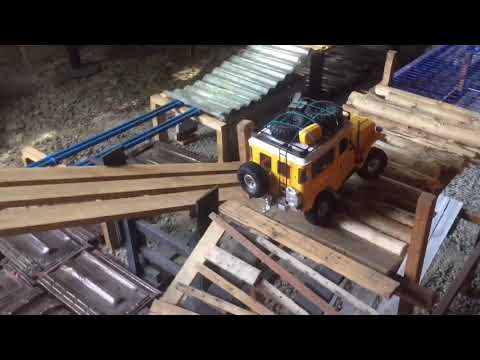 Indoor small scale crawler course - YouTube