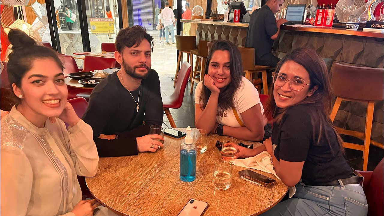 Easter Sunday lunch with the Fam ! Dinner with my friends ♥️ - YouTube