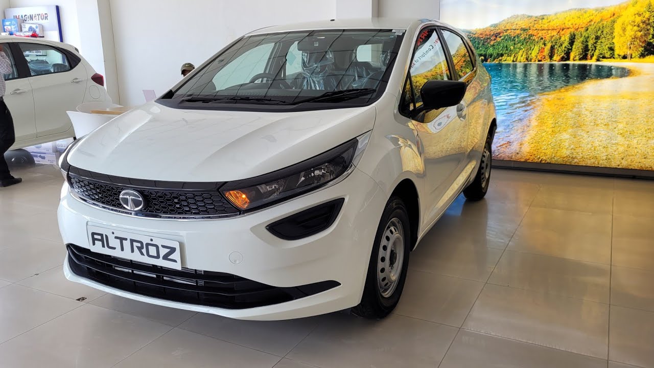 New Tata Altroz XE 😍 Base model - YouTube