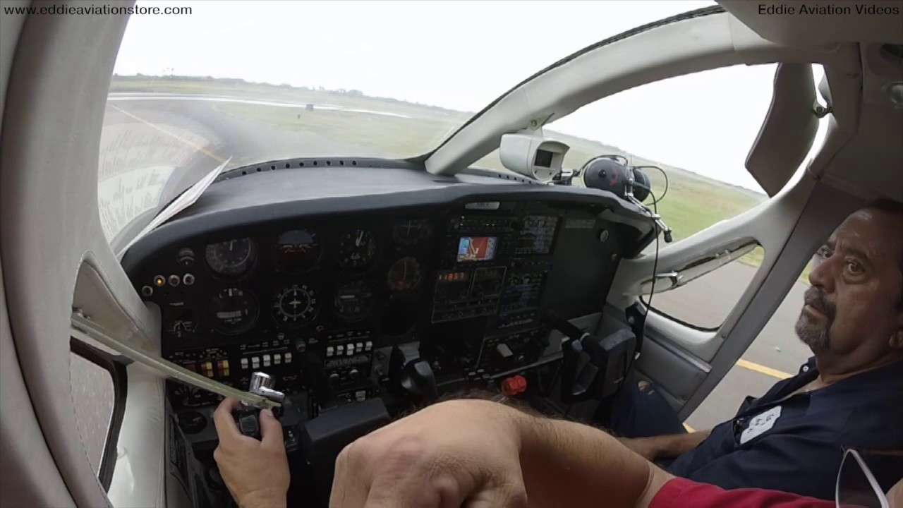 Aterrizando el Cessna Skymaster C337 - YouTube