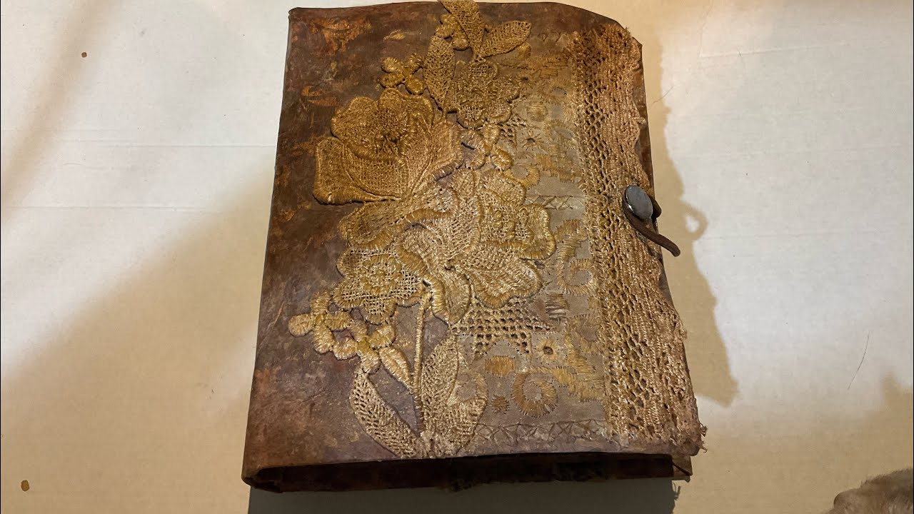 Laura’s First Grunge Journal “Mom’s Grunge Journal” Junk Journal Flip ...