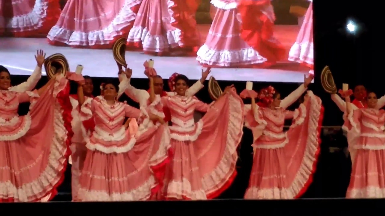 Cumbiamba La Soberana - YouTube