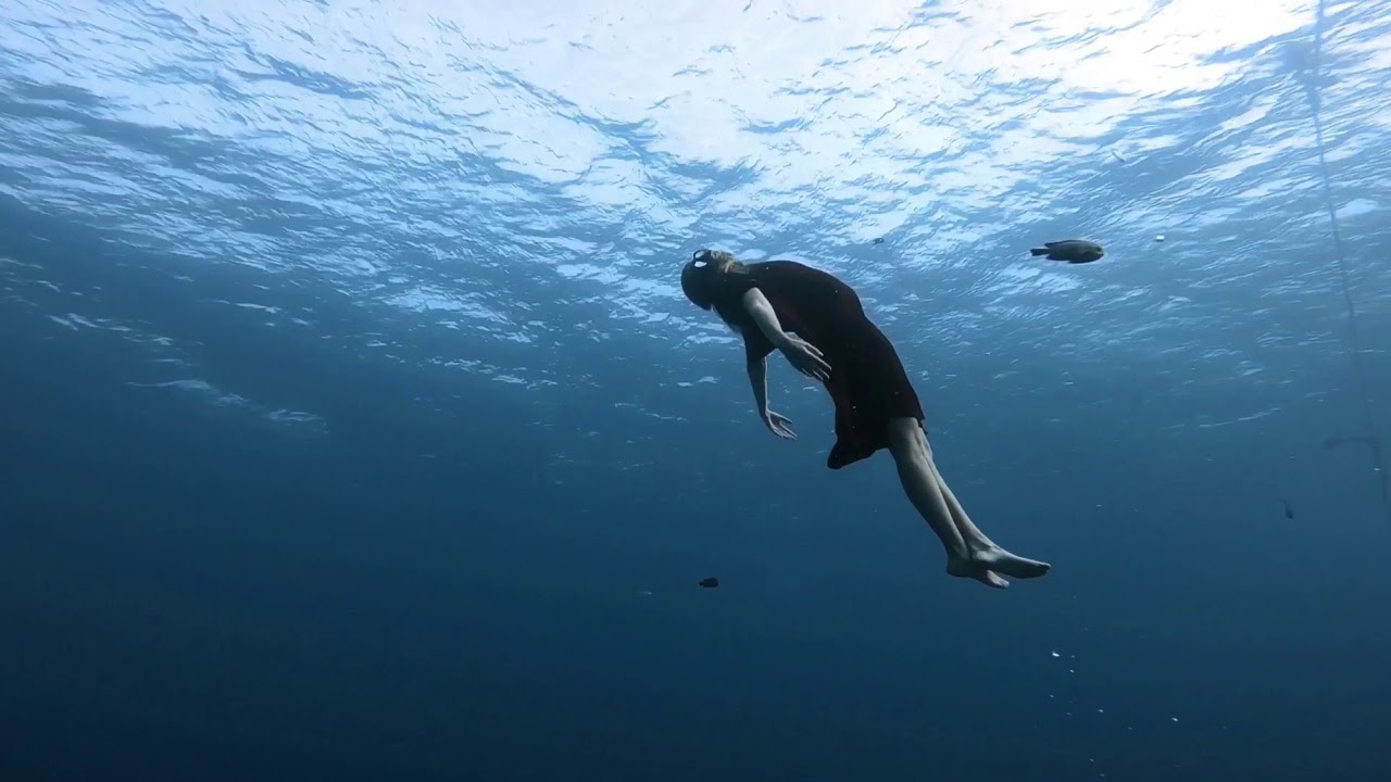 Freediving at the Red Sea- Apnea Dance Satil Shipwreck - YouTube