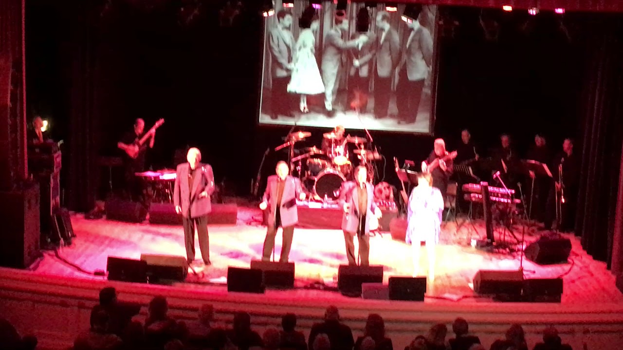 Skyliners I Can Dream Can't I Donna Groom - YouTube