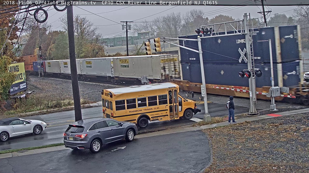 11- 6-2018 07:45 nb stack trailers CSX 3331, 874 Q003 - YouTube