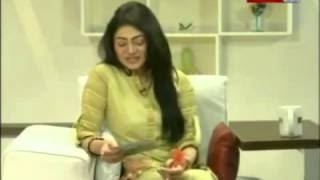 SEXY Pakistani TV Host Dr Rafia Rafiq wearing tight black leggings and ...