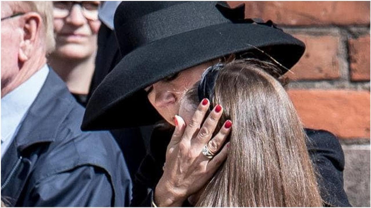 Crown Princess Mary pictured consoling daughter at funeral - YouTube