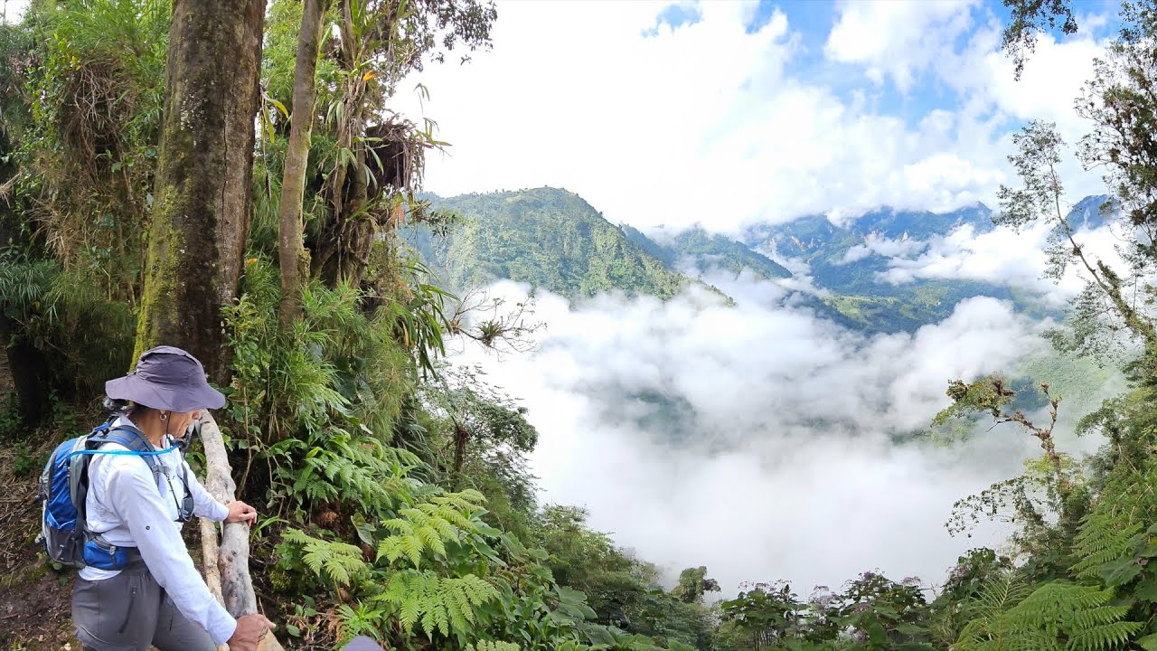 El Cañon de Pandora en las Faldas del Volcàn Turrialba - YouTube