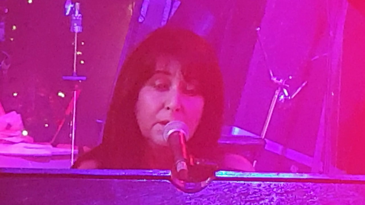 Anne-Marie Shevlin - Friday/Saturday Girl - LIVE SHOWCASE at LONDON'S ...