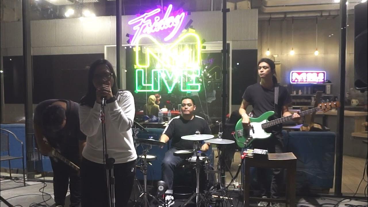 Dinov - Maaf - YouTube