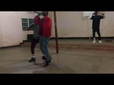 Crazy Gunz On Stage - YouTube