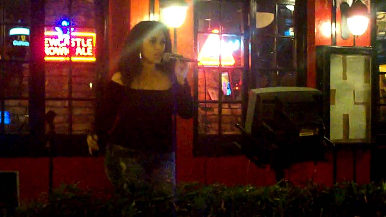 "Cobarde" by Selena - Cover by Veronica Faro - YouTube