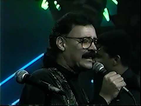Bobby Valentin\Johnny Vazquez -Entretenme - YouTube