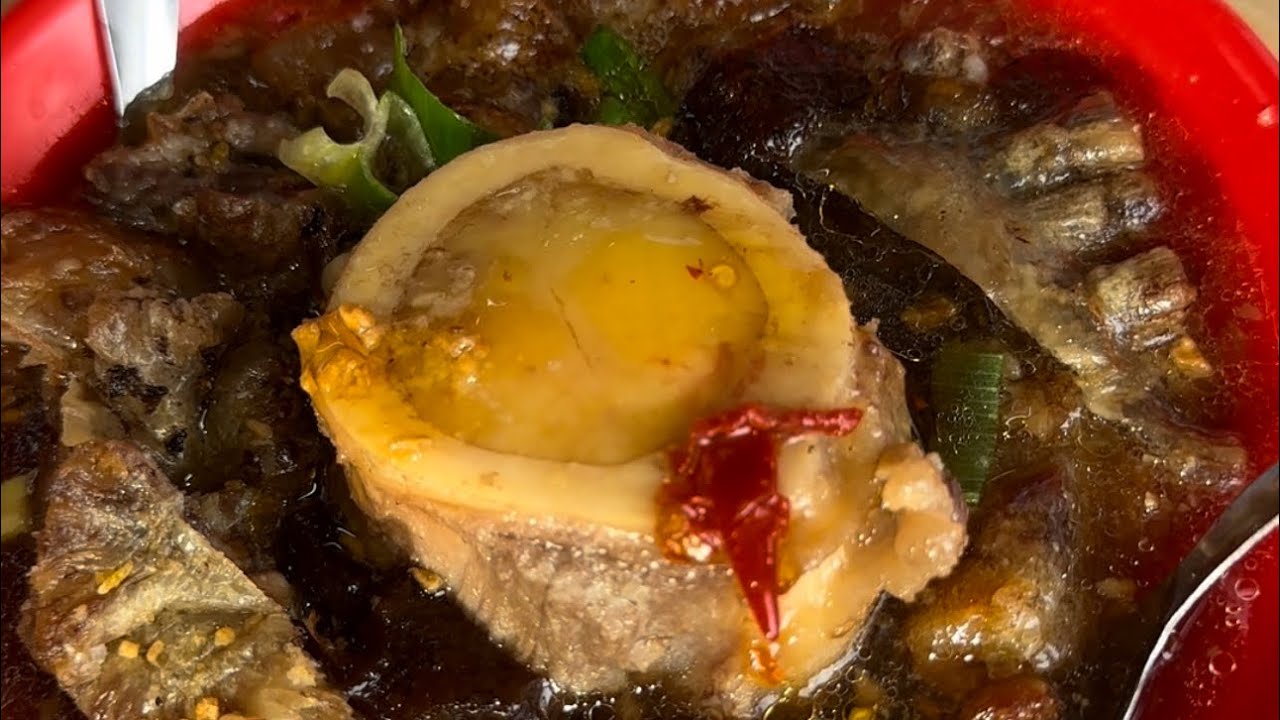 Dinadagsang paresan sa tabing daan sa Brgy. La Fuente, Sta. Rosa, Nueva ...