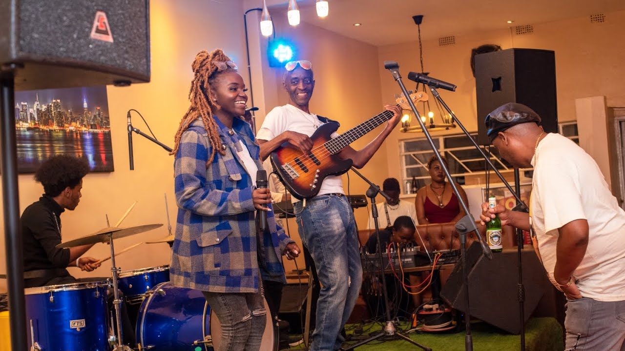 Kelly Rusike & Jazz Invitation Live @Miss FunHouse Modelling Pageant ...