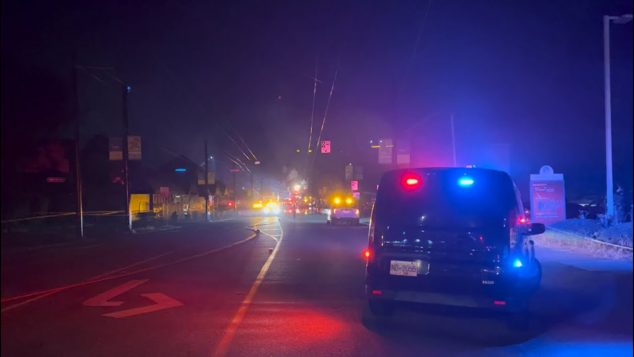 *ONSCENE* Major crane collapse & fire - Dunbar [PART 1] - YouTube