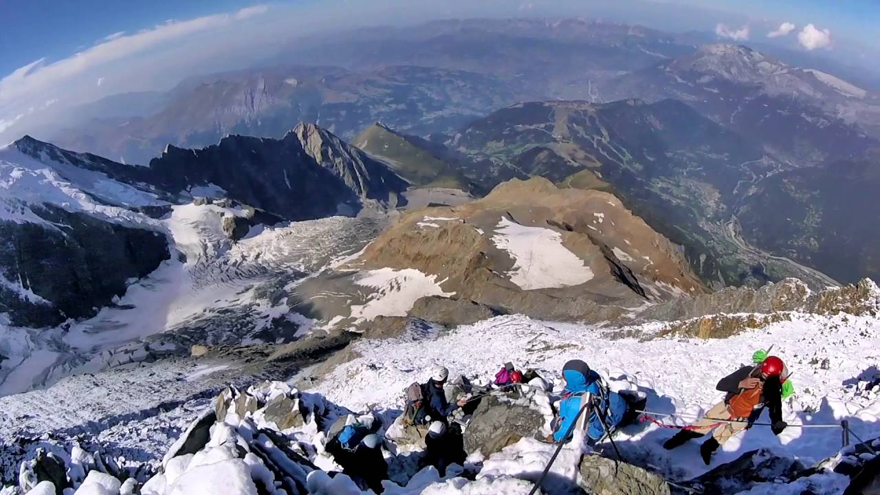 Randonnée depuis l’ancien refuge du Goûter, glacier de Tête Rousse, au ...