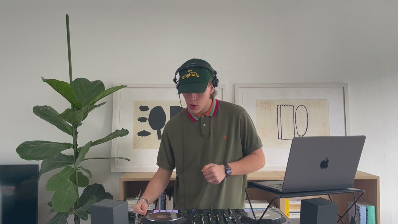 Funny = Funky Mix from Munich | DJLolo | 1h of pure Funky House - YouTube