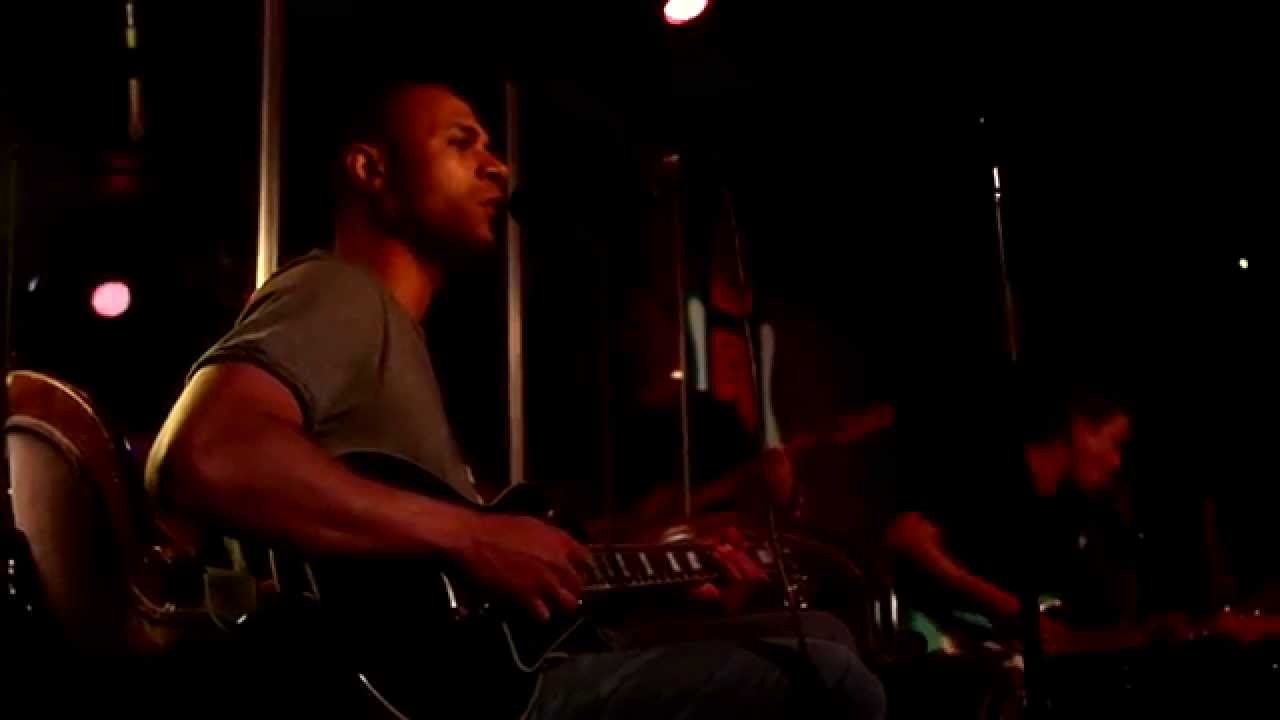 Robert Eskew - Evil Ways (Live Santana Cover) - YouTube